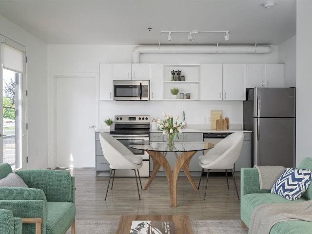 The Lenox Studio Apartment for Rent at 5151 Se Holgate Blvd, Portland, OR 97206 Creston Kenilworth