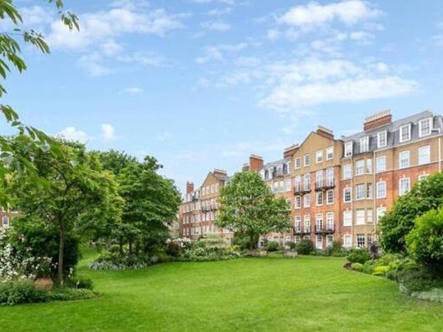 The Little Boltons, Coleherne Court, Earls Court, 3 Bedroom Flat