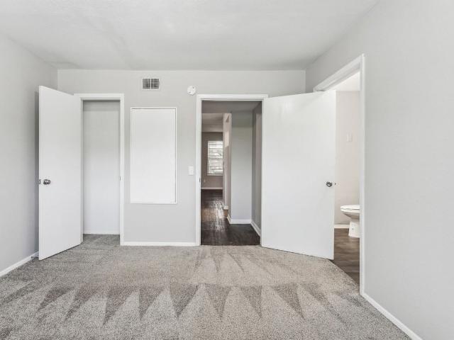 The Life at Park View 3 Bedroom Apartment for Rent at 2730 Lafferty Rd, Pasadena, TX 77502