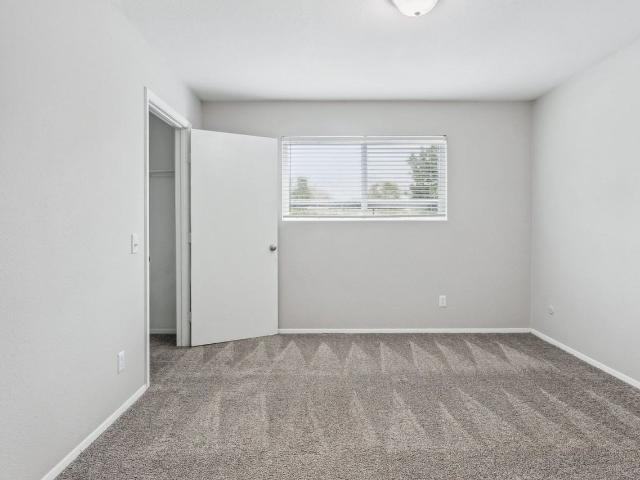 The Life at Park View 1 Bedroom Apartment for Rent at 2730 Lafferty Rd, Pasadena, TX 77502