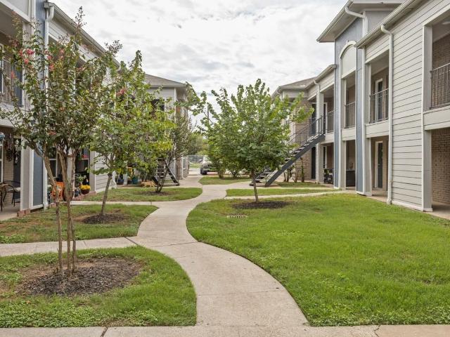 The Life at Park View 2 Bedroom Apartment for Rent at 2730 Lafferty Rd, Pasadena, TX 77502