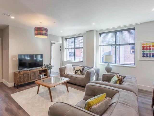 The Lightwell, 61 Cornwall Street, Birmingham B3, 2 bed flat to rent, £1,600 pcm | PrimeLocation