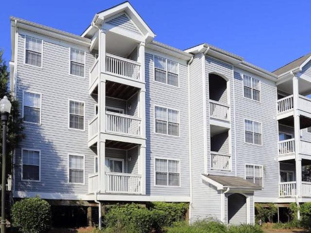 The Lily At West Ashley 2 Bedroom Apartment for Rent at 2040 Ashley River Rd, Charleston, SC 29407