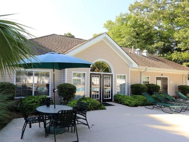 The Lily At West Ashley 2 Bedroom Apartment for Rent at 2040 Ashley River Rd, Charleston, SC 29407