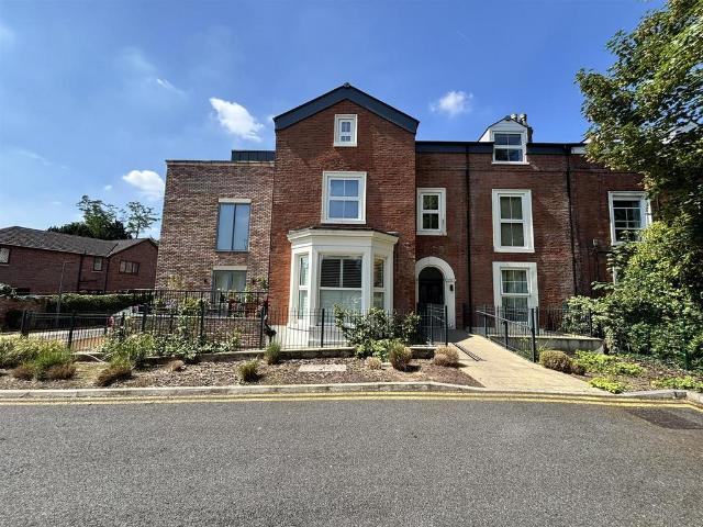 The Limes, Wilmslow Road, Manchester 2 bed apartment to rent £1,900 pcm £438 pw