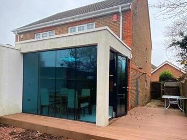 The Limes, Windsor, 2 Bedroom Semi detached