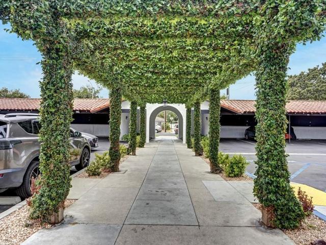 The Lincoln on Grand 2 Bedroom Apartment for Rent at 120 S Grand Ave, Anaheim, CA 92804