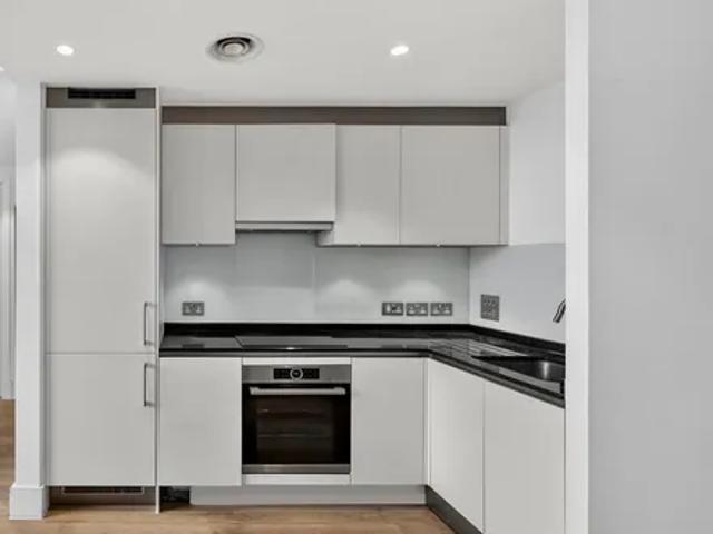 The Lincoln Suites, 37 39 Kingsway, London, WC2B 6TP, United Kingdom | 2 bed house for rent #166498959 | Rentberry