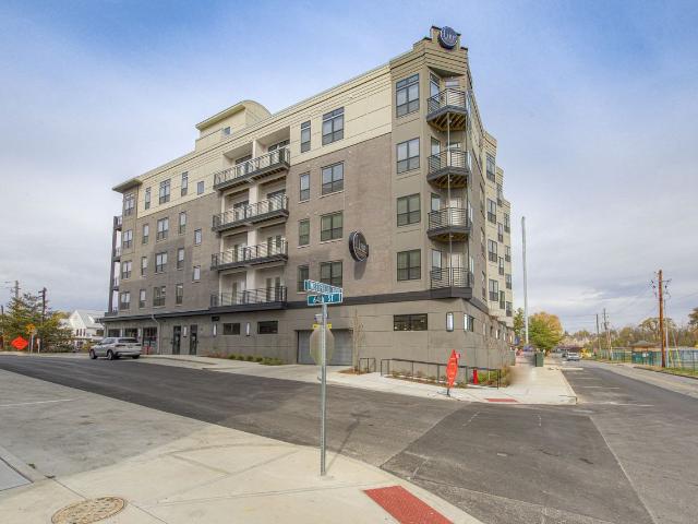 The Line 1 Bedroom Apartment for Rent at 950 E 64th St, Indianapolis, IN 46220 Broad Ripple