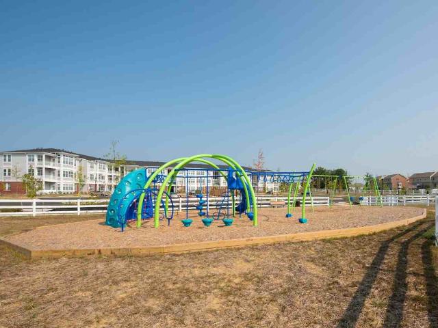 The Links at Gleneagles 1 Bedroom Apartment for Rent at 4817 Elmley Pl, Waldorf, MD 20602 St. Charles