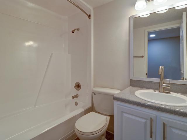 The Linx Apartments 1 Bedroom Apartment for Rent at 14207 Les Palms Cir, Tampa, FL 33613