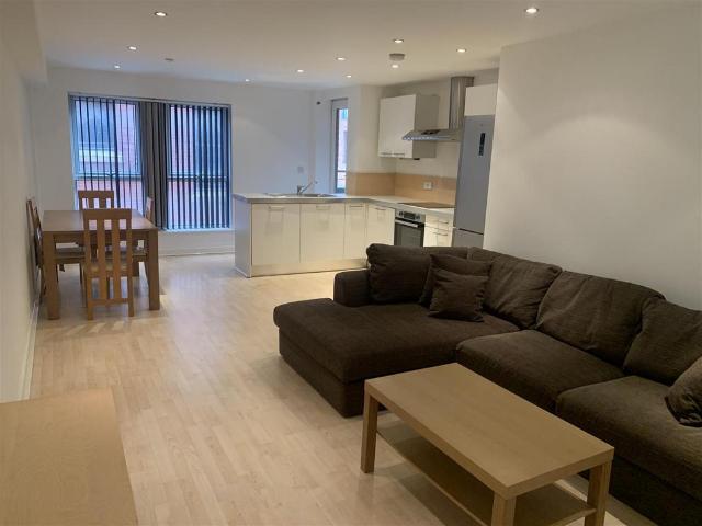 The Linx City Centre 2 bed apartment to rent £1,295 pcm £299 pw