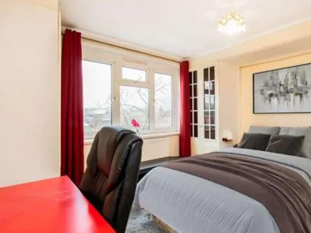 The Lloyd Williamson School Foundation, 12 Telford Road, London, W10 5SH, United Kingdom | Room for rent #122963887 | Rentberry
