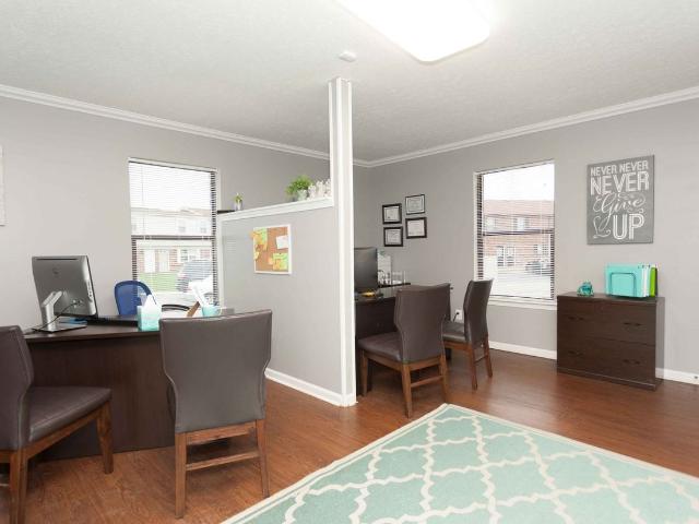 The Lux Townhomes 2 Bedroom Home for Rent at 2901 Lakeheath Dr, Louisville, KY 40213 Newburg