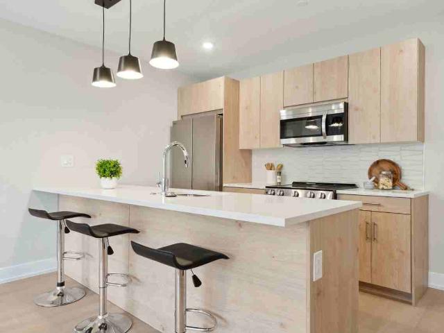 The Lyle on Broad 1 Bedroom Apartment for Rent at 922 N Broad St, Philadelphia, PA 19130 Avenue of the Arts North