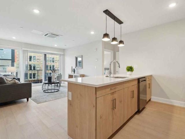 The Lyle on Broad 1 Bedroom Apartment for Rent at 922 N Broad St, Philadelphia, PA 19130 Avenue of the Arts North