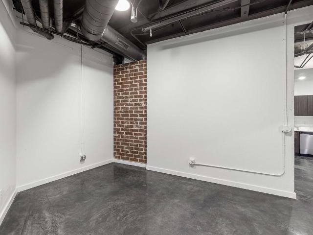 The Lyon 1 Bedroom Apartment for Rent at 660 E 5th St, Des Moines, IA 50309 East Village