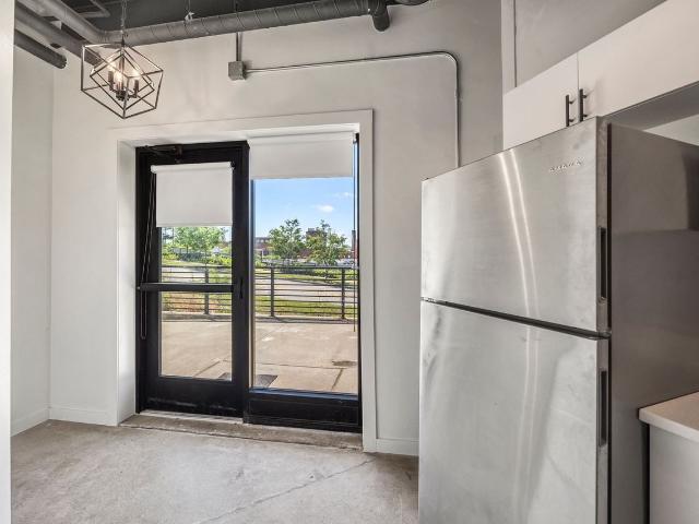 The Lyon 2 Bedroom Apartment for Rent at 660 E 5th St, Des Moines, IA 50309 East Village