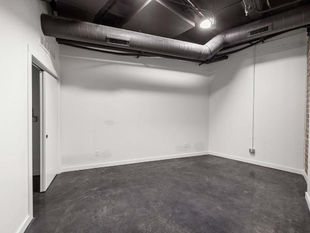 The Lyon Studio Apartment for Rent at 660 E 5th St, Des Moines, IA 50309 East Village