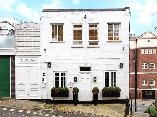 The Mount, London NW3, 2 bed flat to rent, £3,700 pcm | PrimeLocation