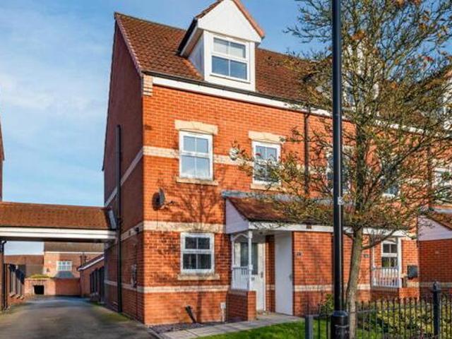 The Mount, Sunnyside, 3 Bedroom Town