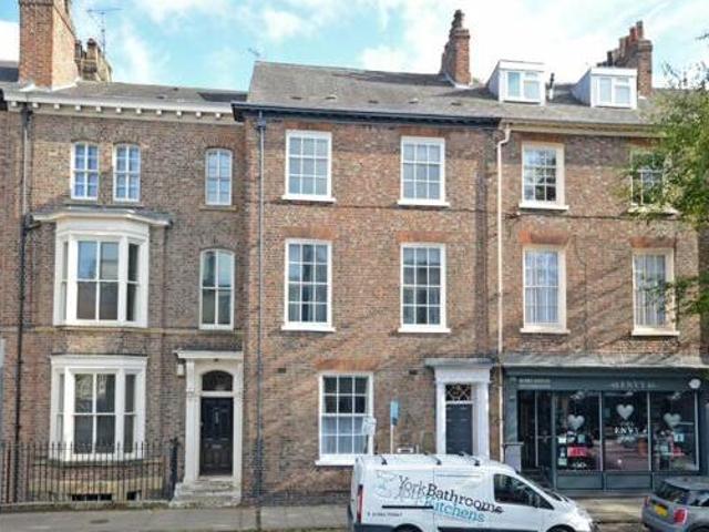 The Mount, York, 2 Bedroom Flat