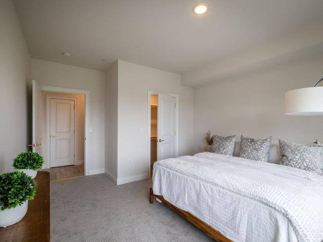 The Modern 2 Bedroom Apartment for Rent at 45 S Grove St, East Orange, NJ 07018