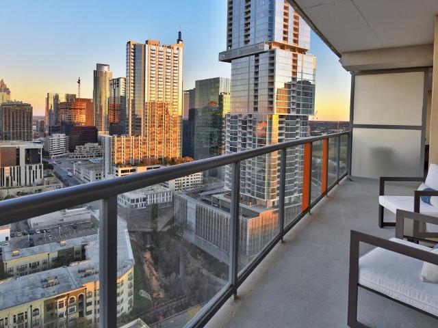 The Monarch by Windsor 1 Bedroom Apartment for Rent at 801 W 5th St, Austin, TX 78703 Downtown Austin