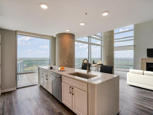 The Monarch by Windsor 1 Bedroom Apartment for Rent at 801 W 5th St, Austin, TX 78703 Downtown Austin