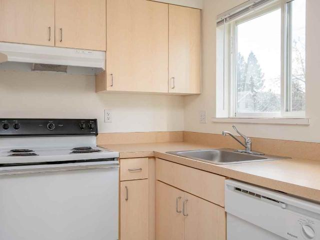 The Montavilla 3 Bedroom Apartment for Rent at 608 Ne 87th Ave, Portland, OR 97220 Montavilla