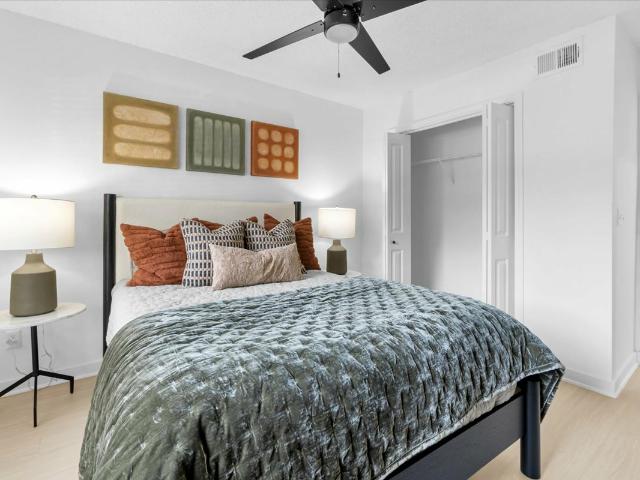 The Monte 1 Bedroom Apartment for Rent at 4909 Haverwood Ln, Dallas, TX 75287