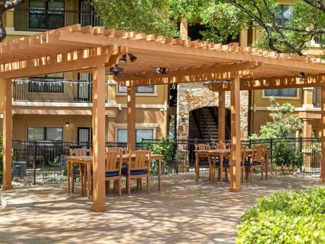 The Montecristo Apartments 3 Bedroom Apartment for Rent at 215 N Loop 1604 E, San Antonio, TX 78232 Stone Oak