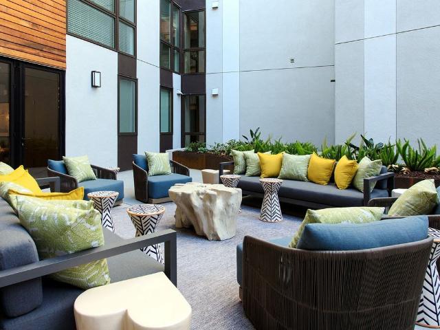 The Moran 2 Bedroom Apartment for Rent at 570 21st St, Oakland, CA 94612 Uptown