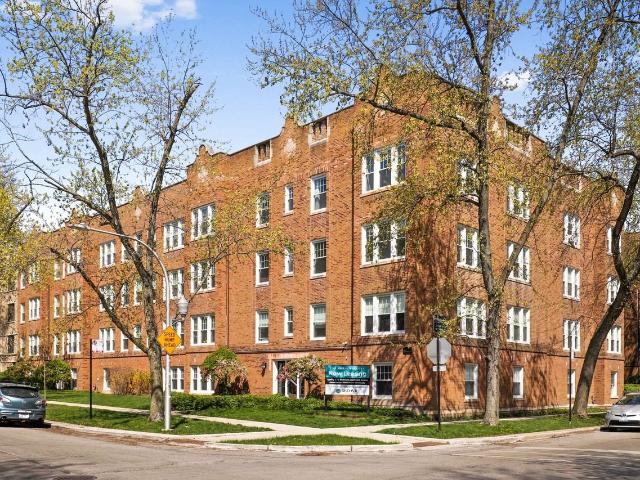 The Morse Wolcott 3 Bedroom Apartment for Rent at 1902 W Morse Ave, Chicago, IL 60626 Rogers Park