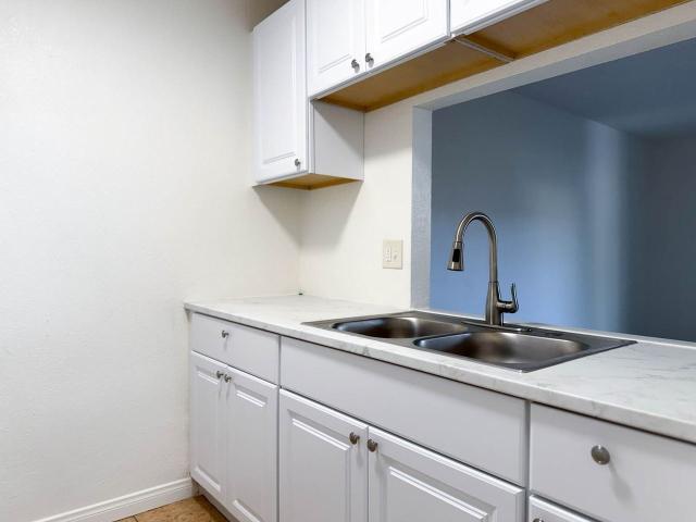 The Mosaic 1 Bedroom Apartment for Rent at 3781 Marlborough Ave, San Diego, CA 92105 Castle