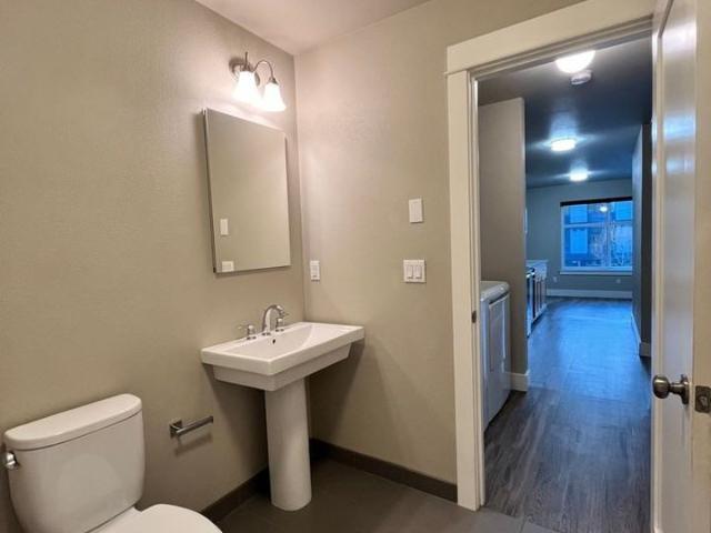 The Maverick by Star Metro 1 Bedroom Apartment for Rent at 2340 Se 50th Ave, Portland, OR 97215 Mt. Tabor