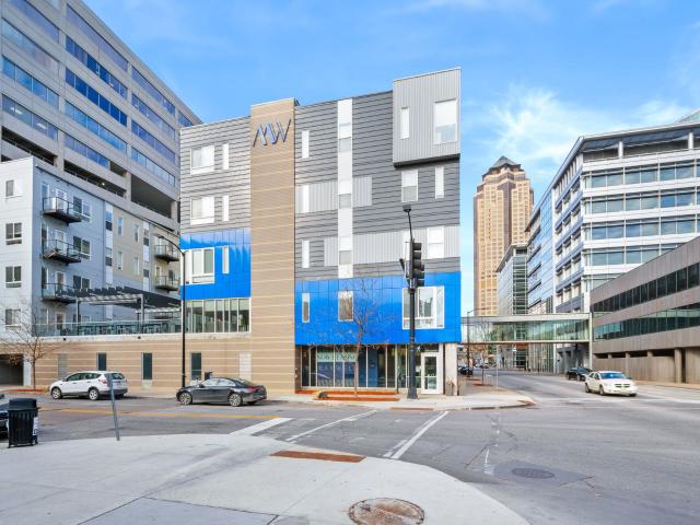 The Maxwell Downtown Des Moines