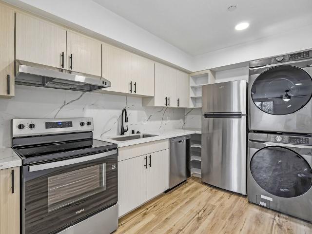 The Mayer @PB 2 Bedroom Apartment for Rent at 2330 Grand Ave, San Diego, CA 92109 Pacific Beach