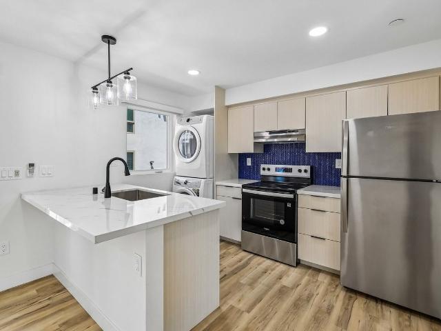 The Mayer @PB Studio Apartment for Rent at 2330 Grand Ave, San Diego, CA 92109 Pacific Beach