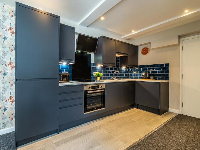 The Maze, North Sherwood Street. 2 bed apartment to rent £1,318 pcm £304 pw