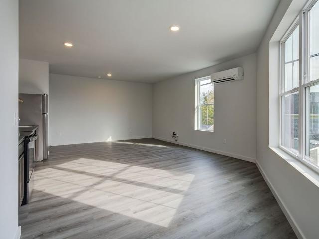 The Madison 1 Bedroom Apartment for Rent at 518 Madison St, Clarksville, TN 37040 Downtown Clarksville