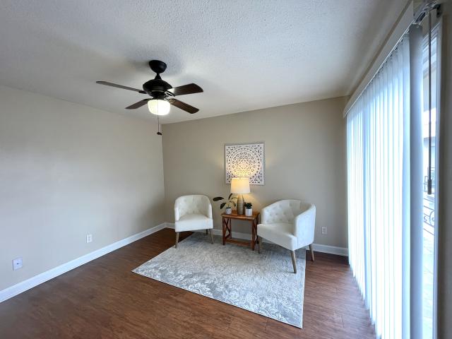 The Majestic 2 Bedroom Apartment for Rent at 5701 Schumacher Ln, Houston, TX 77057 Woodlake Briar Meadow