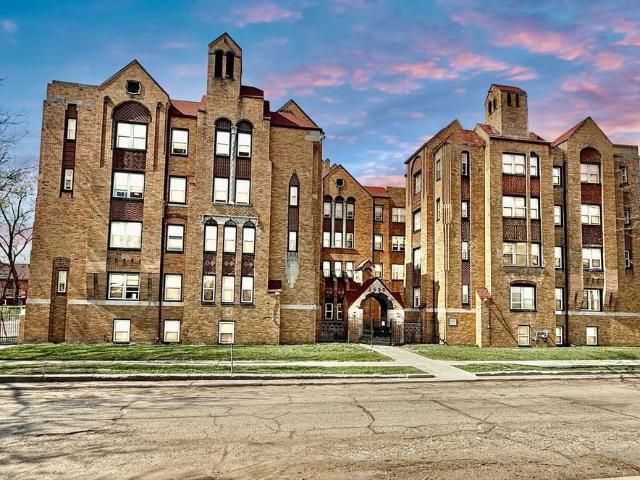 The Majestic Detroit Studio Apartment for Rent at 2690 W Boston Blvd, Detroit, MI 48206 Durfee