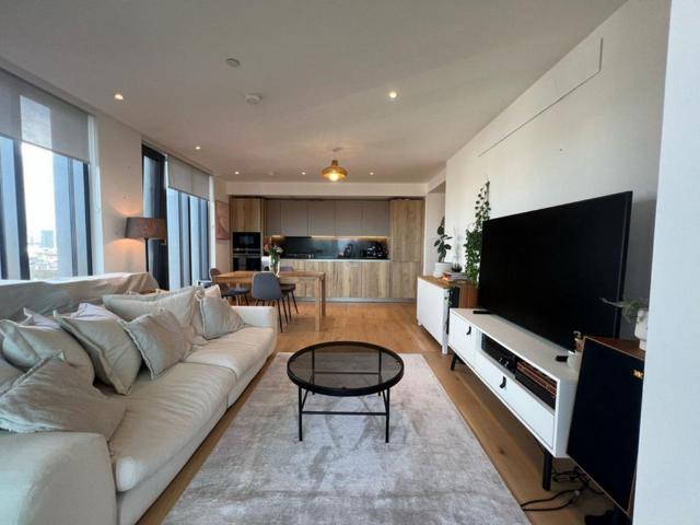 The Makers, Nile Street, N1 1 bed apartment to rent £3,300 pcm £762 pw
