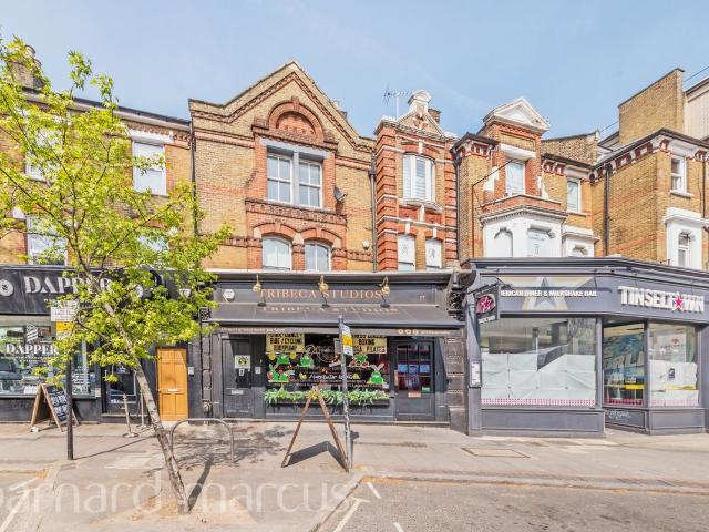 The Mall, Ealing W5, 1 bed flat to rent, £1,600 pcm | PrimeLocation