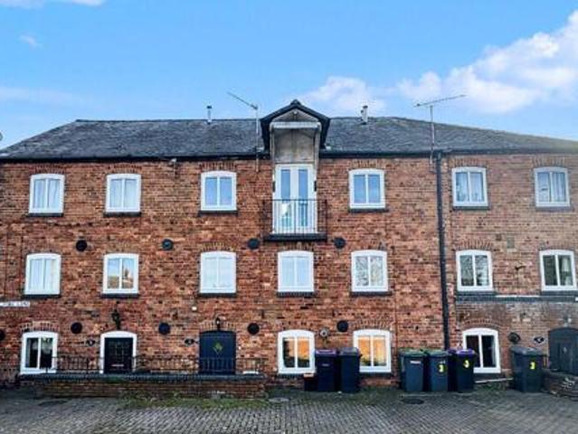 The Malt Kilns, Rectory Lane, 2 Bedroom Town