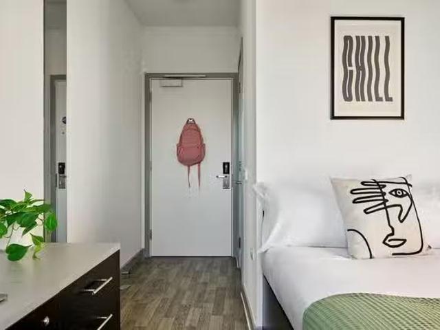 The Maltings, Colchester Gold Ensuite