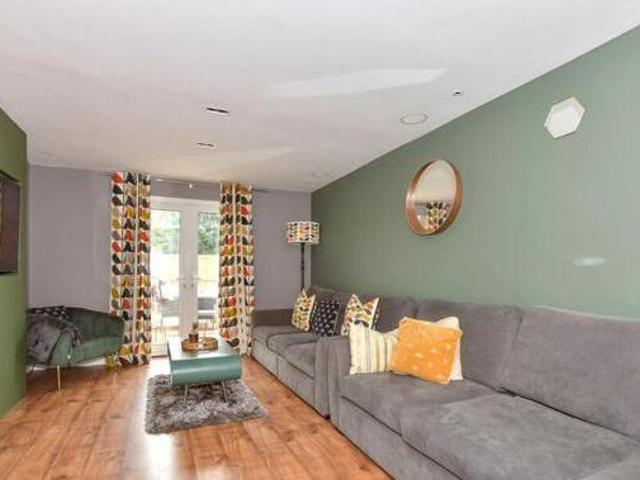 The Maltings, Littlebourne, 3 Bedroom Terraced