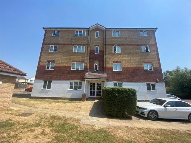 The Maltings, South Street, Romford RM1, 2 bed flat to rent, £1,650 pcm | PrimeLocation