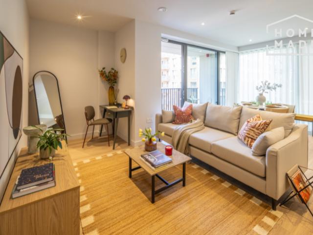 The Maple, NW2